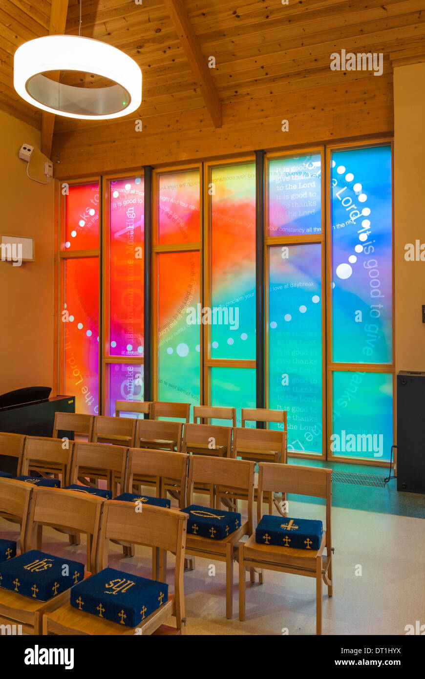 Sacred heart stained glass hi-res stock photography and images - Alamy