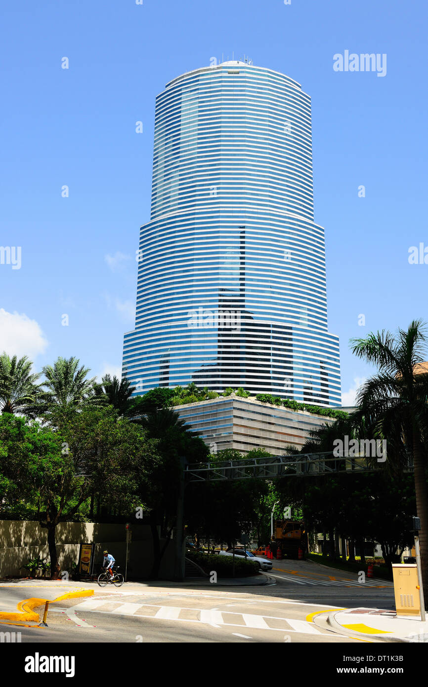 The miami tower hi-res stock photography and images - Alamy