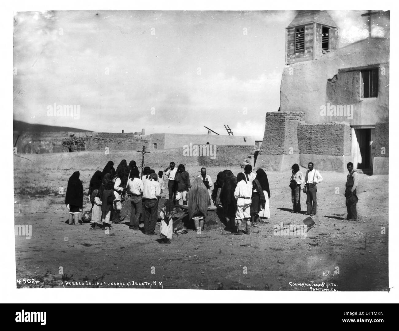 Native american funeral Cut Out Stock Images & Pictures - Alamy
