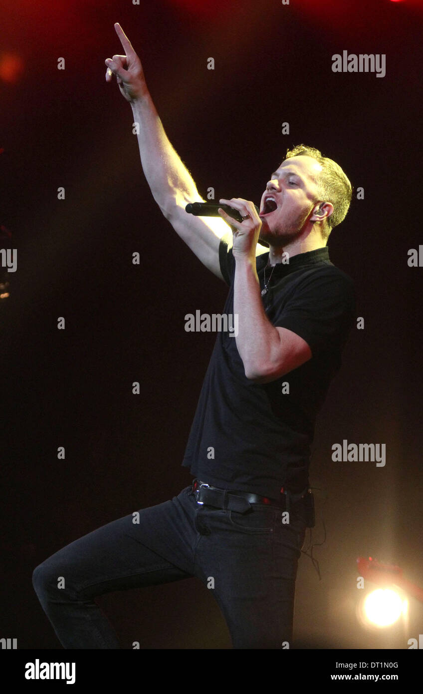 New York, New York, USA. 5th Feb, 2014. Singer DAN REYNOLDS from ...