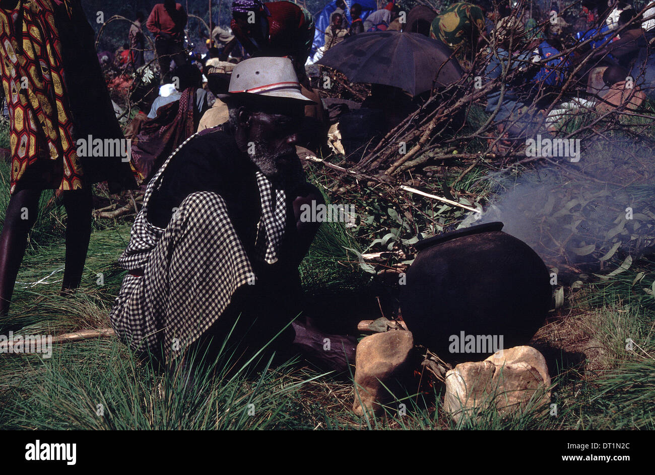 Tutsi refugee camp hi-res stock photography and images - Alamy