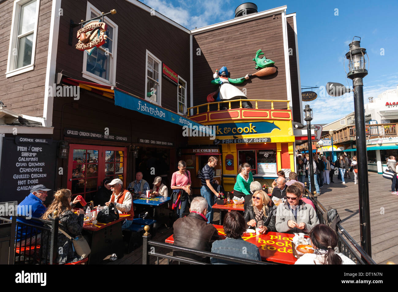 Pier 39 san francisco restaurants hi-res stock photography and images ...