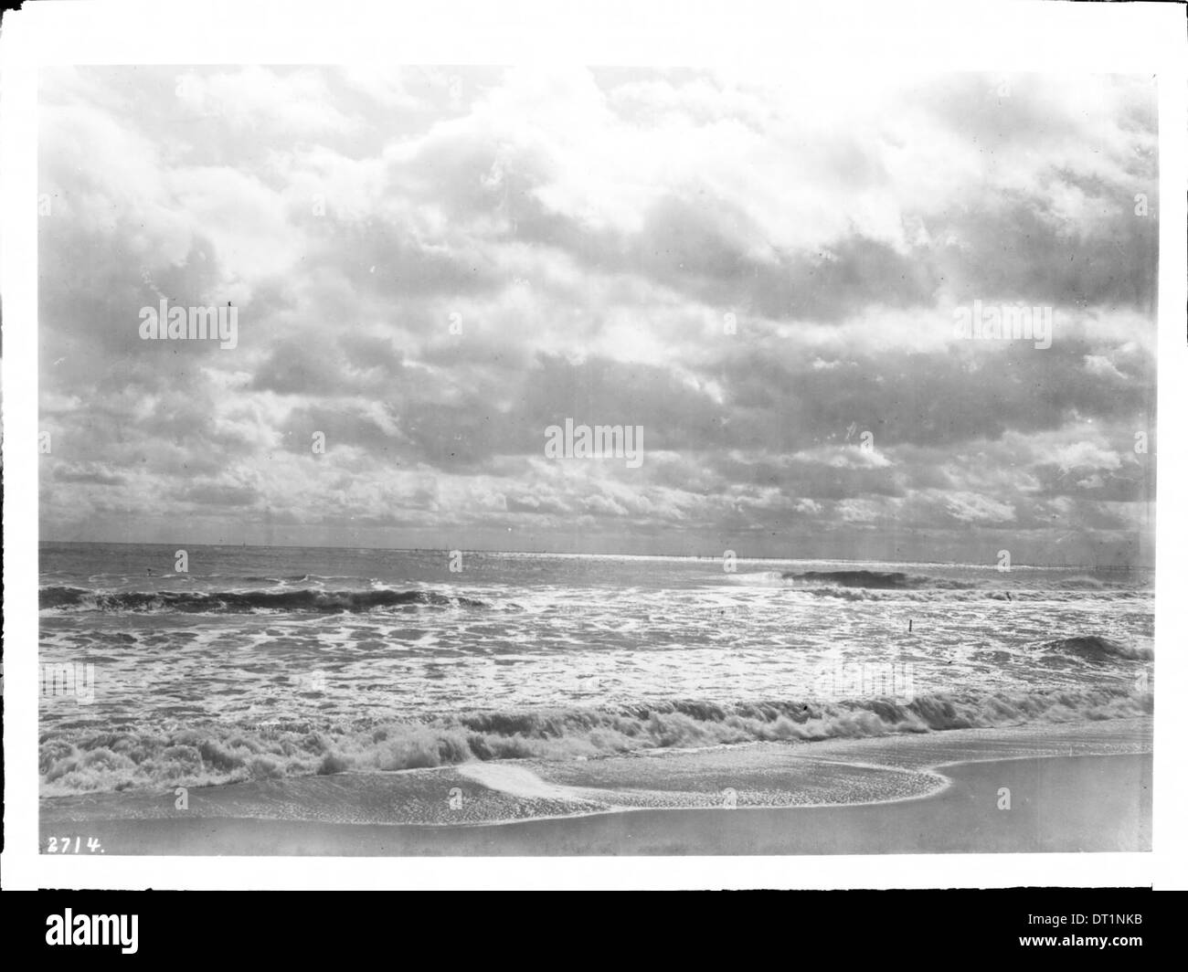 Coastal scene gentle waves Black and White Stock Photos & Images - Alamy