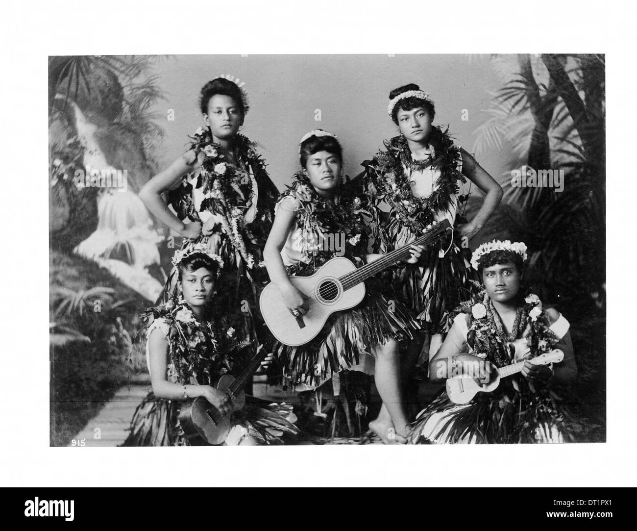 Five musicians Black and White Stock Photos & Images - Alamy