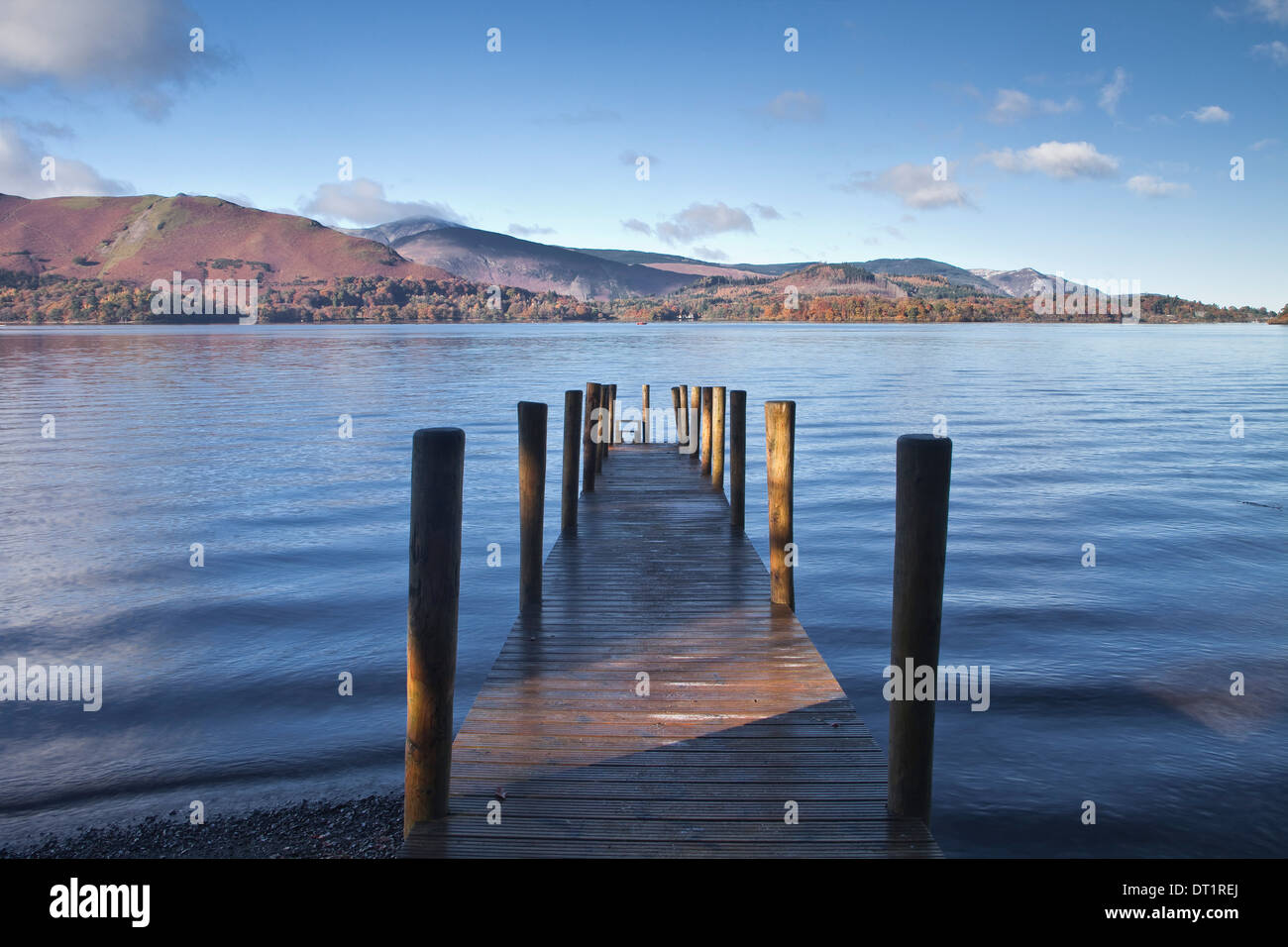 Edge Of A Jetty High Resolution Stock Photography and Images - Alamy