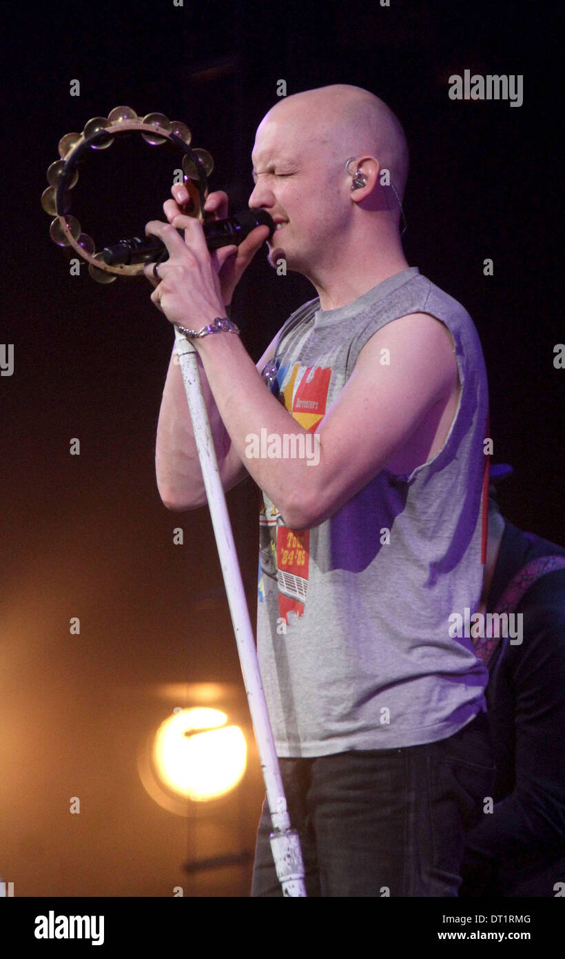 New York, New York, USA. 5th Feb, 2014. Singer ISAAC SLADE from THE ...