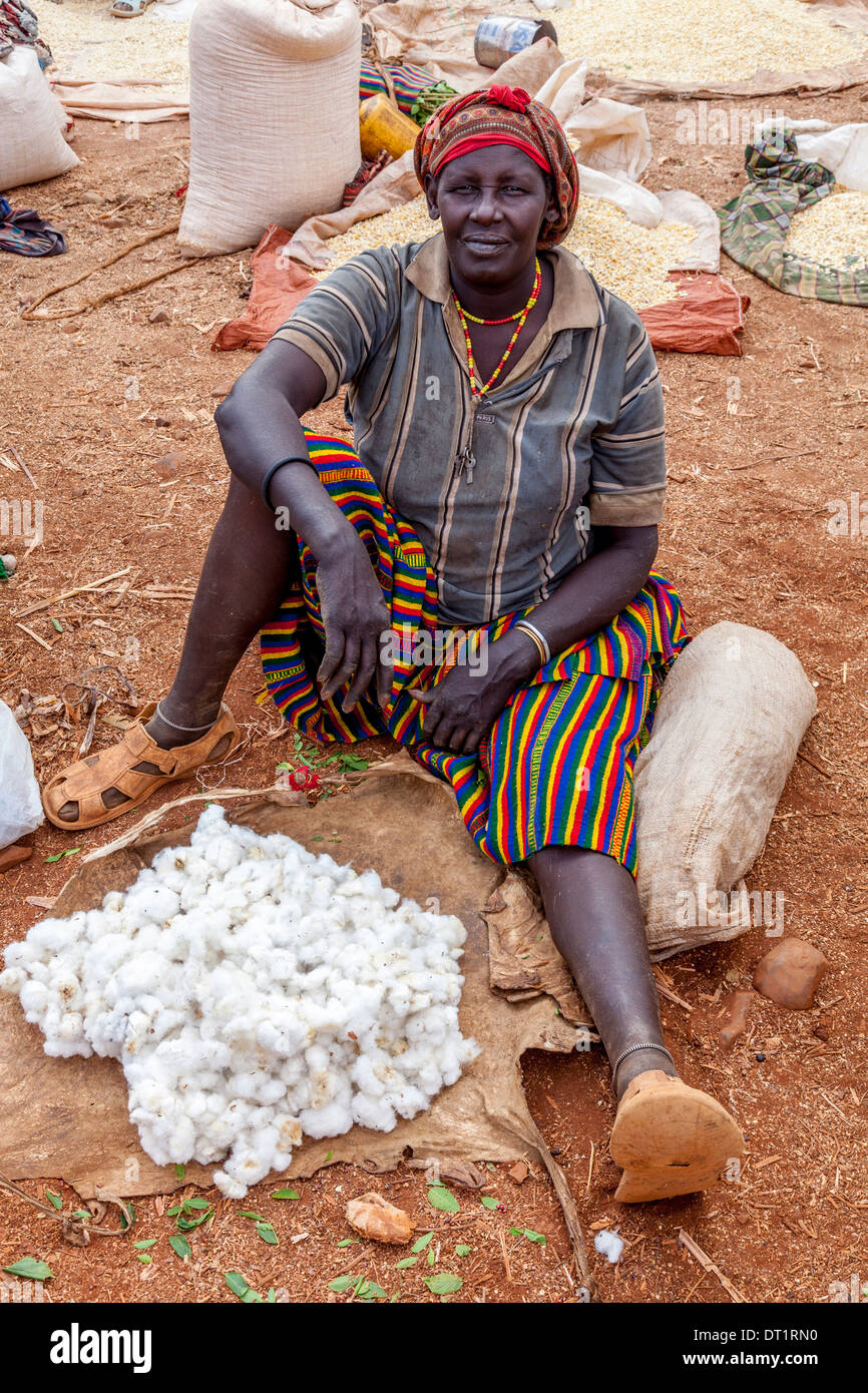 Woman Selling Cotton, Fasha Market, Konso Region, Ethiopia Stock Photo ...
