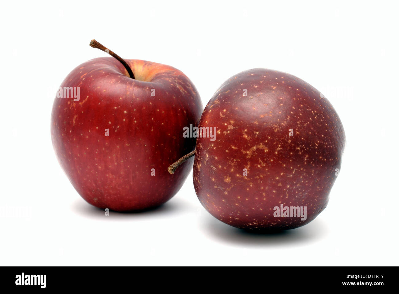 Apple segments hi-res stock photography and images - Alamy