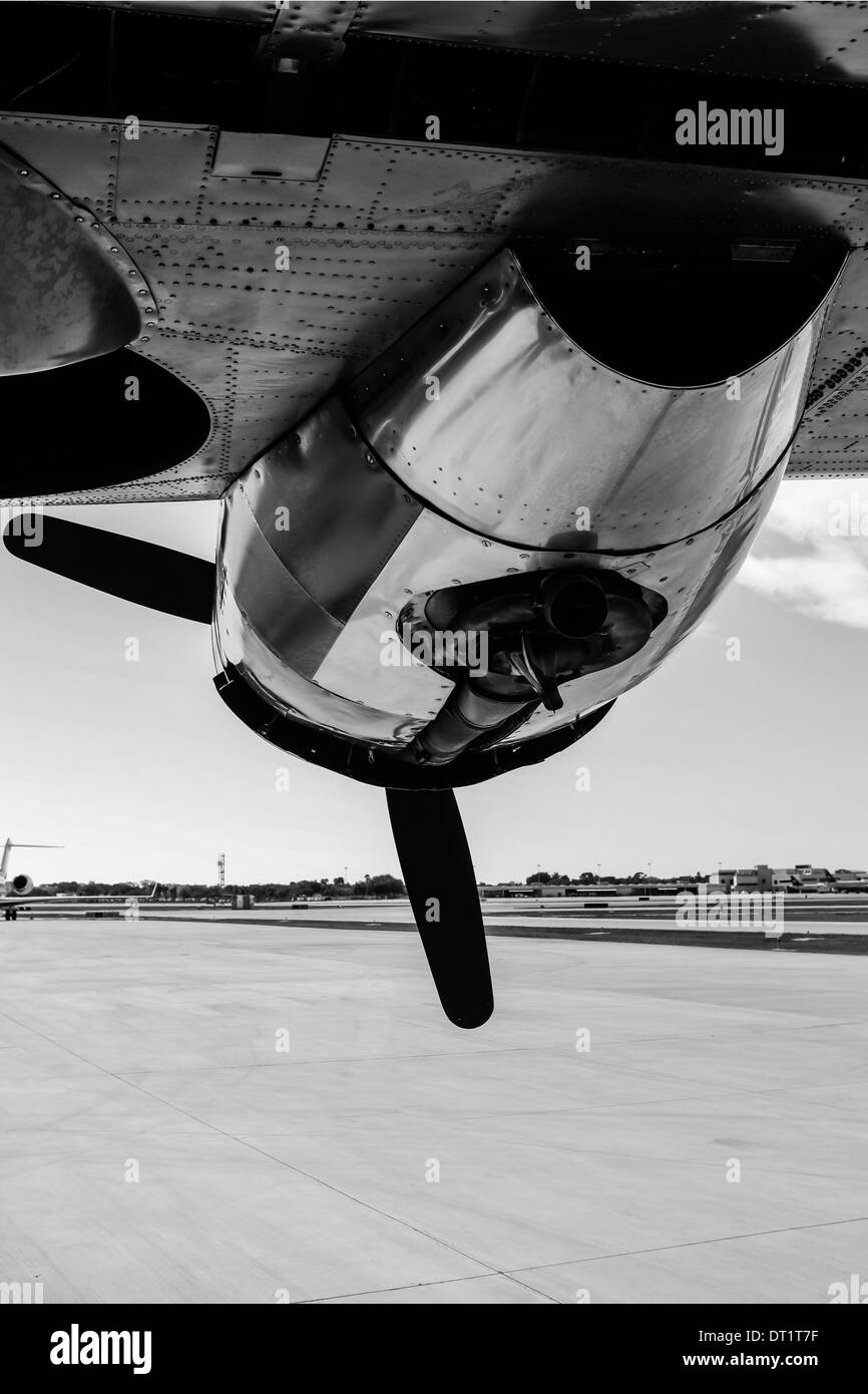 The propellor and Pratt & Whitney R-1830 engine of a WW2 B24 Liberator ...