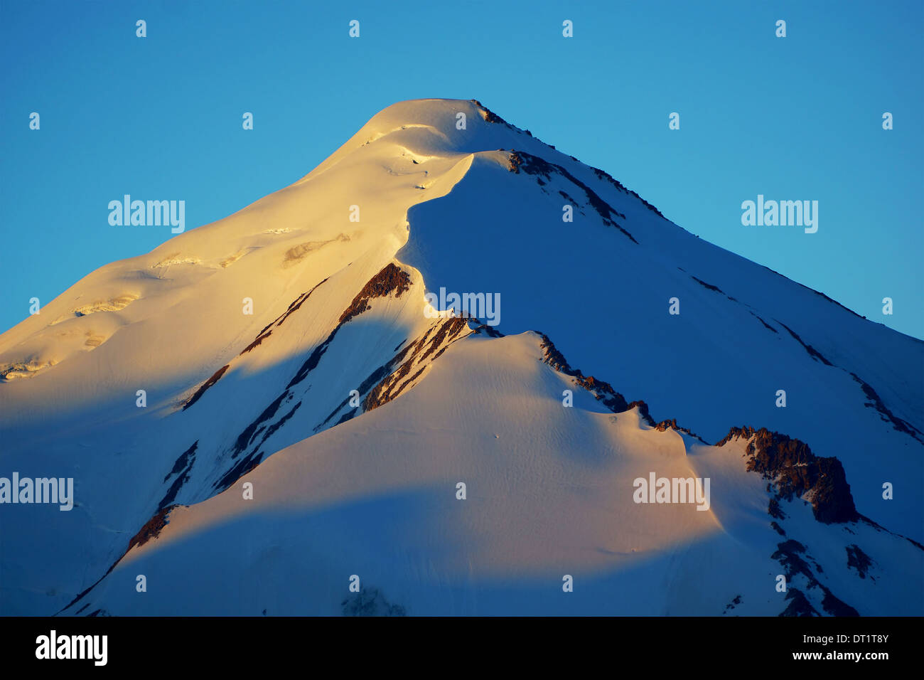 Peak of the soviets hi-res stock photography and images - Alamy