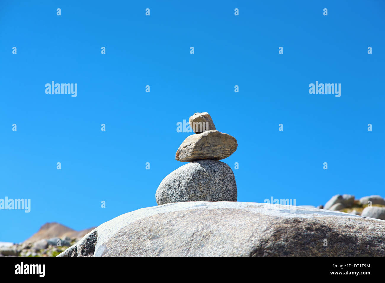Sky and stone landmarks hi-res stock photography and images - Alamy