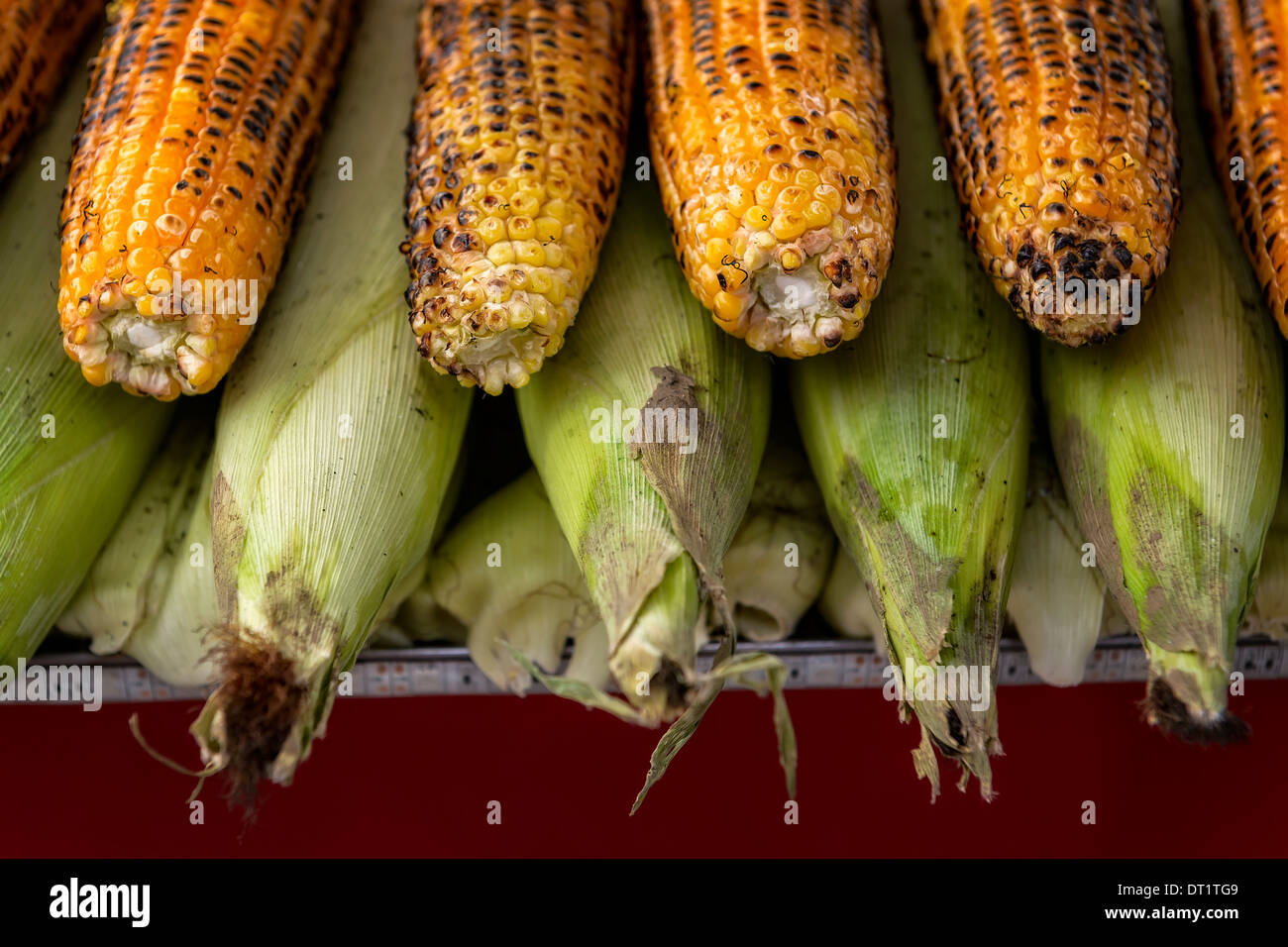 Corn sales hi-res stock photography and images - Alamy