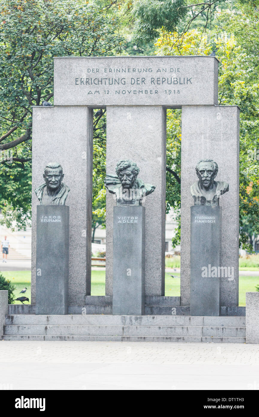 monument commemorating the foundation of the republic of german-austria ...
