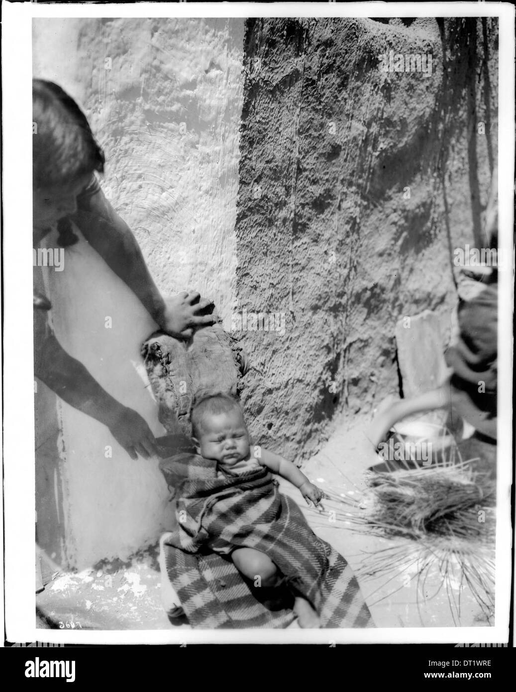 Hopi indian baby hi-res stock photography and images - Alamy