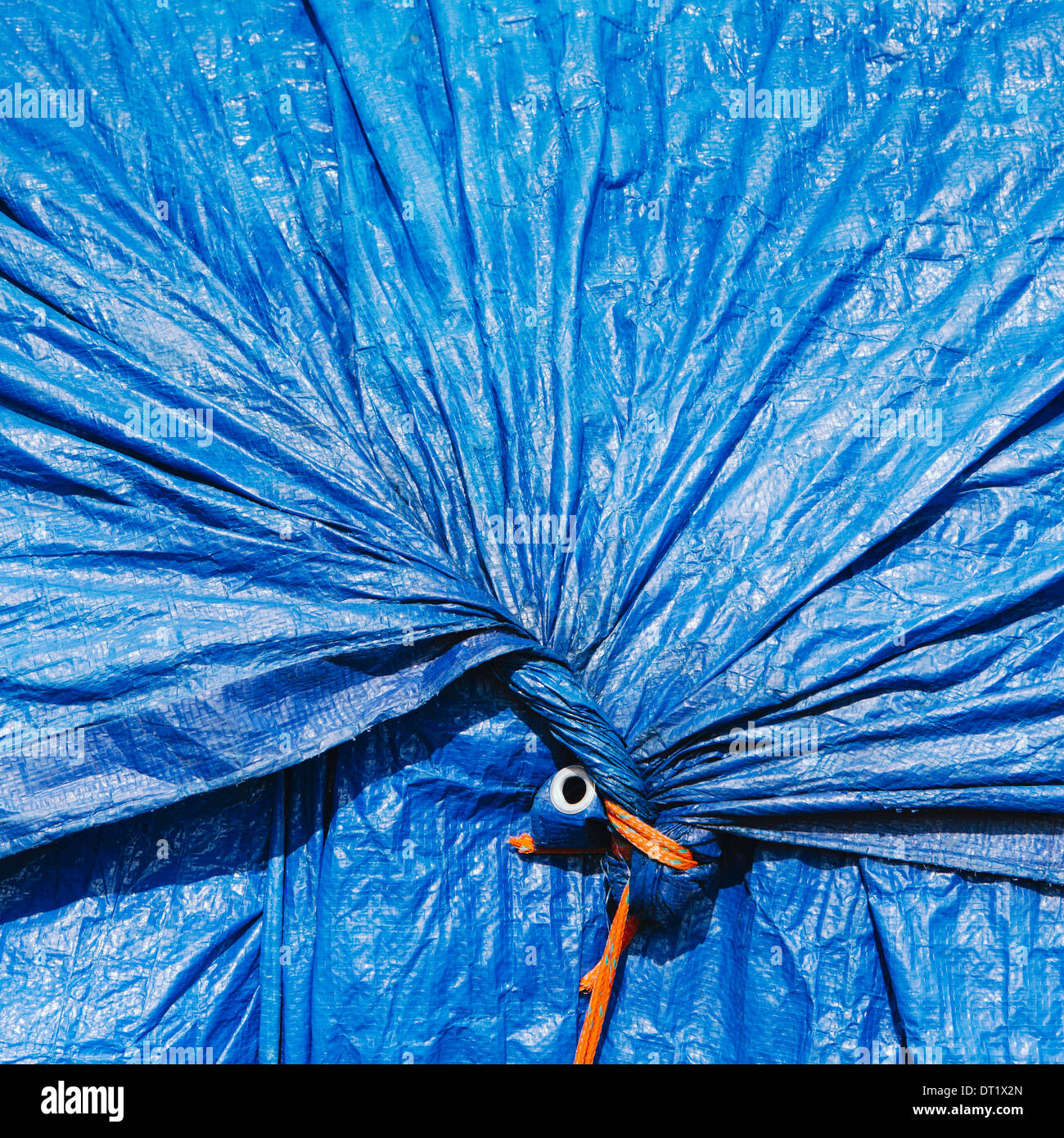 Tarpaulin Stock Photos & Tarpaulin Stock Images - Alamy