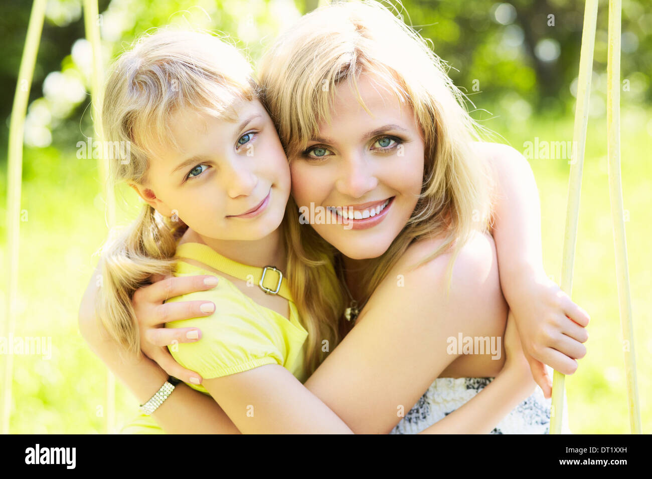 mother and daughter Stock Photo - Alamy