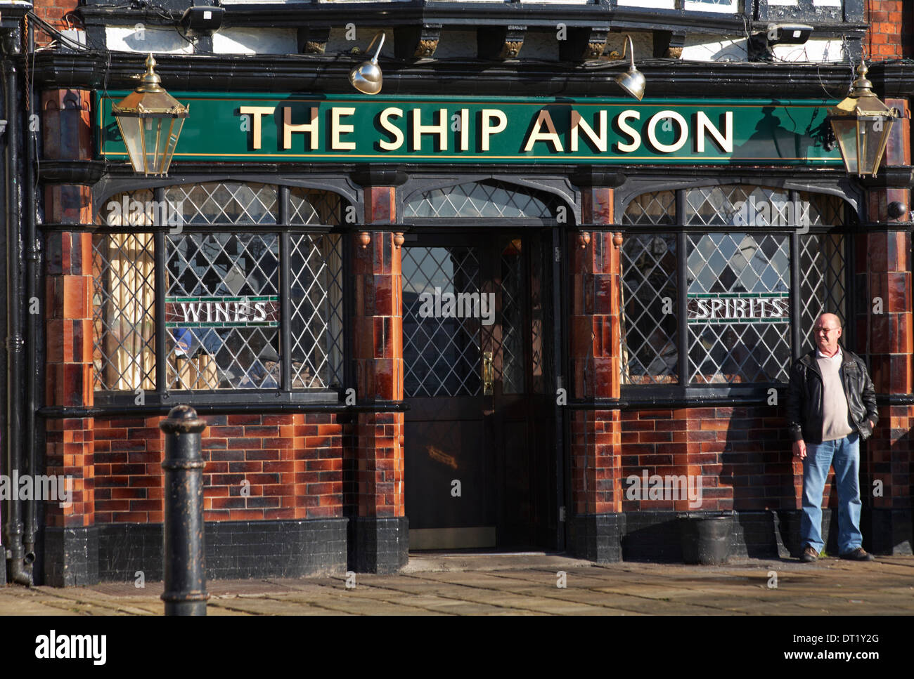 The ship anson portsmouth hi-res stock photography and images - Alamy