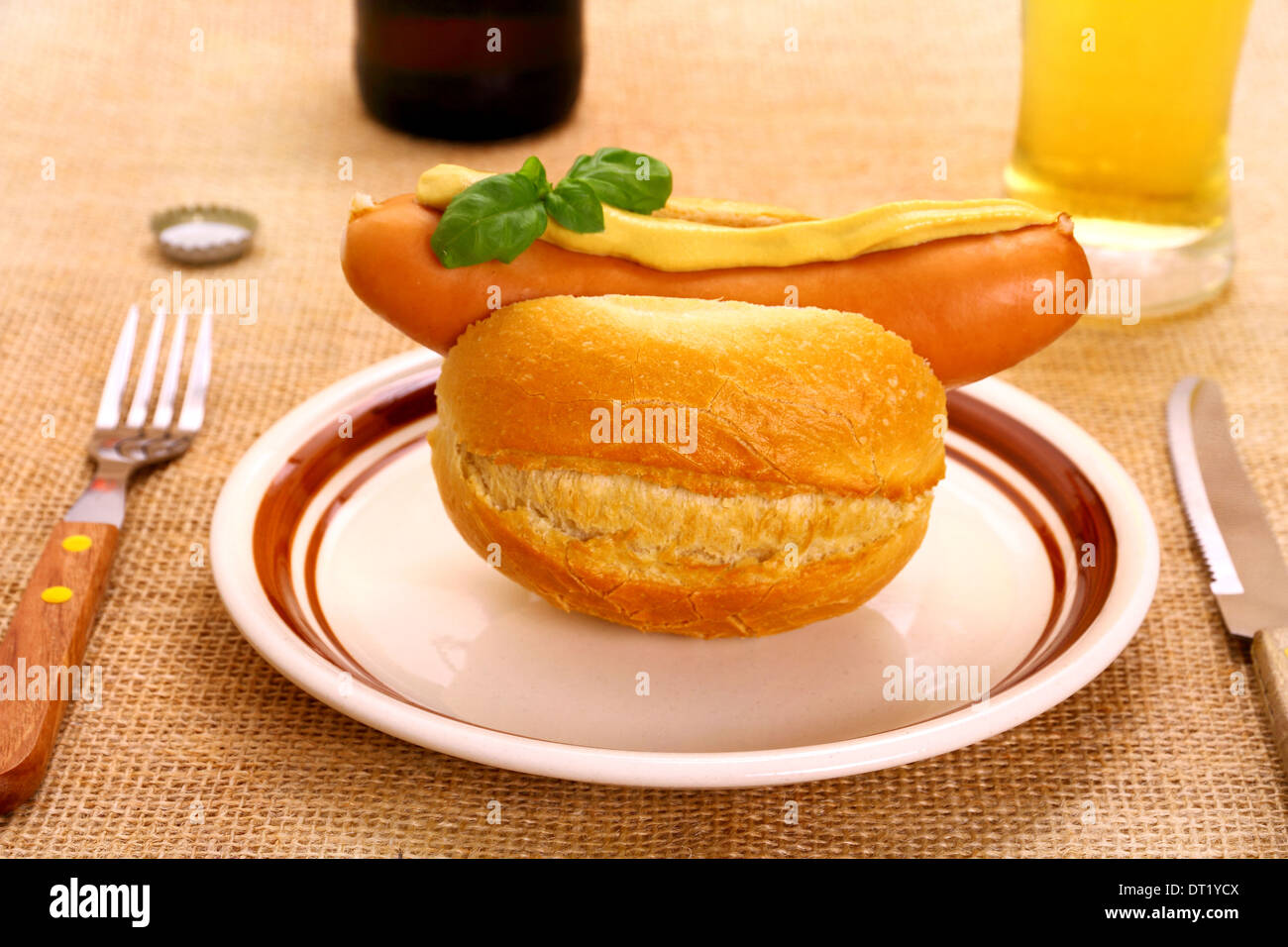 Bratwurst and beer hi-res stock photography and images - Alamy