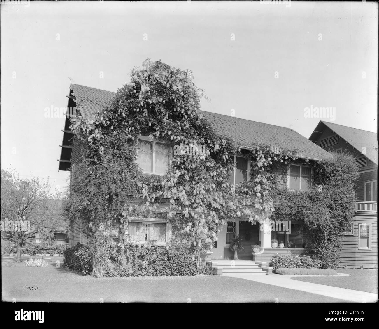 Huffing hi-res stock photography and images - Alamy