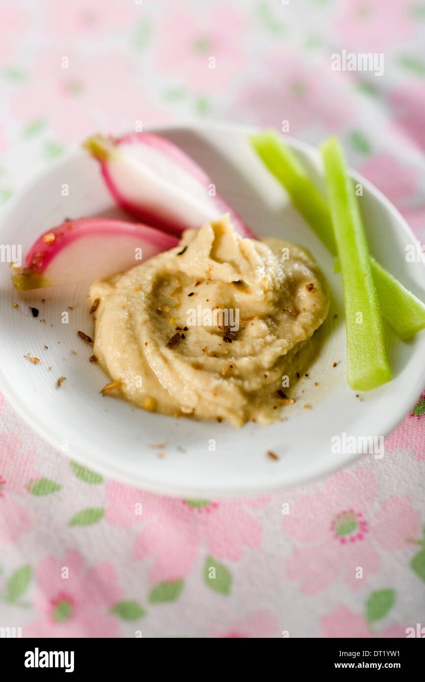 Creamy colour hi-res stock photography and images - Alamy