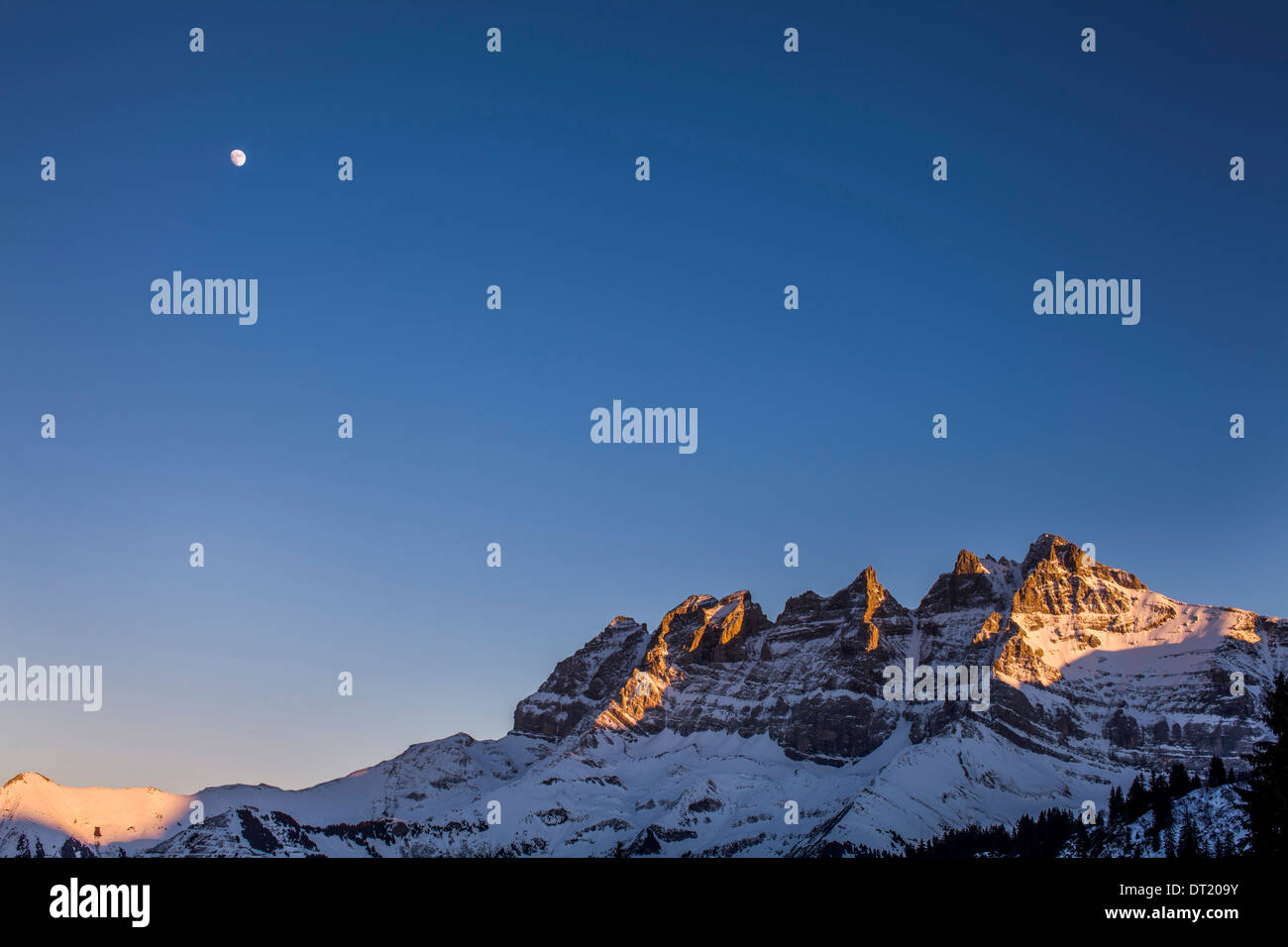 Dents du midi hi-res stock photography and images - Alamy