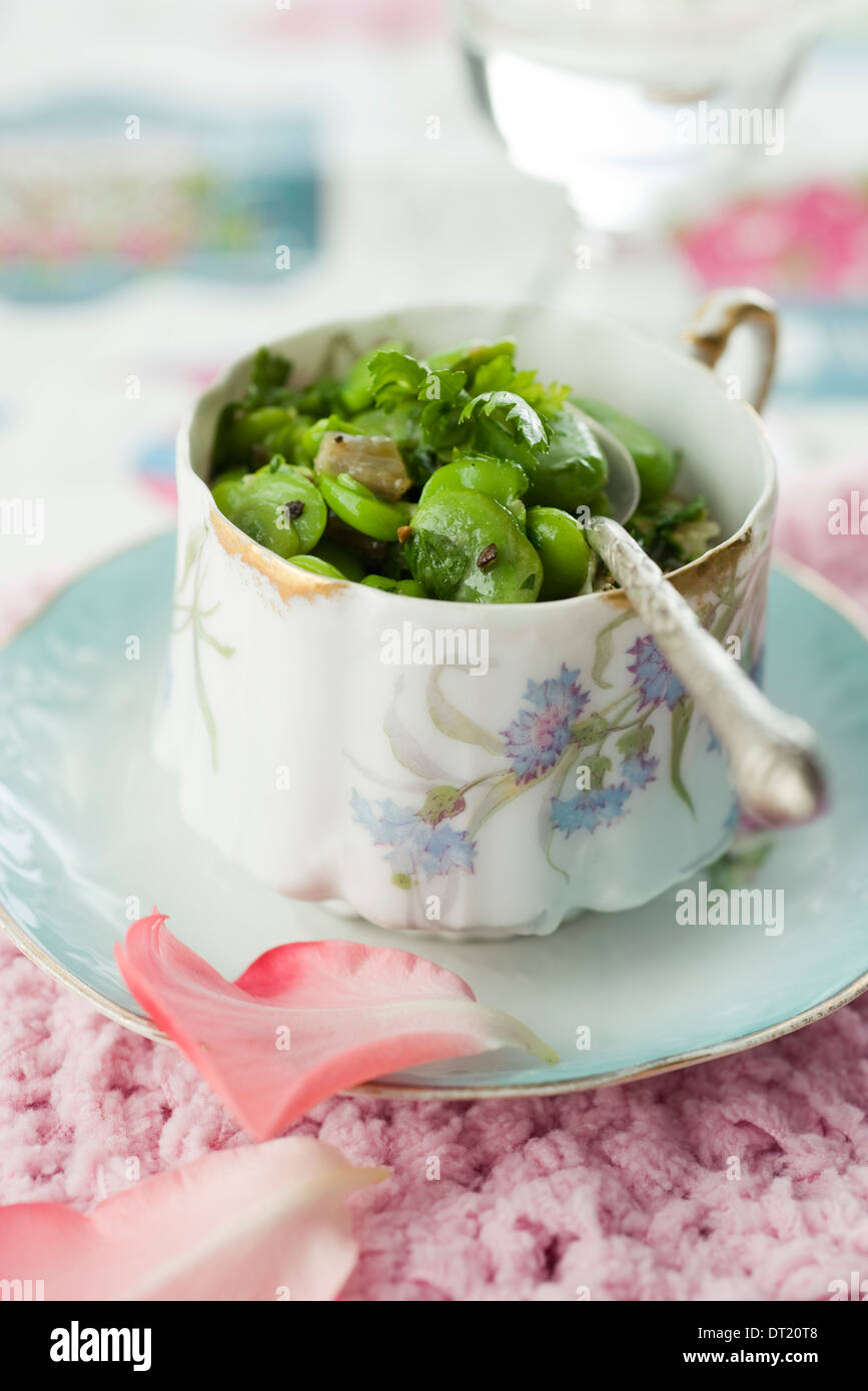 Green vegetables with butter hi-res stock photography and images - Alamy