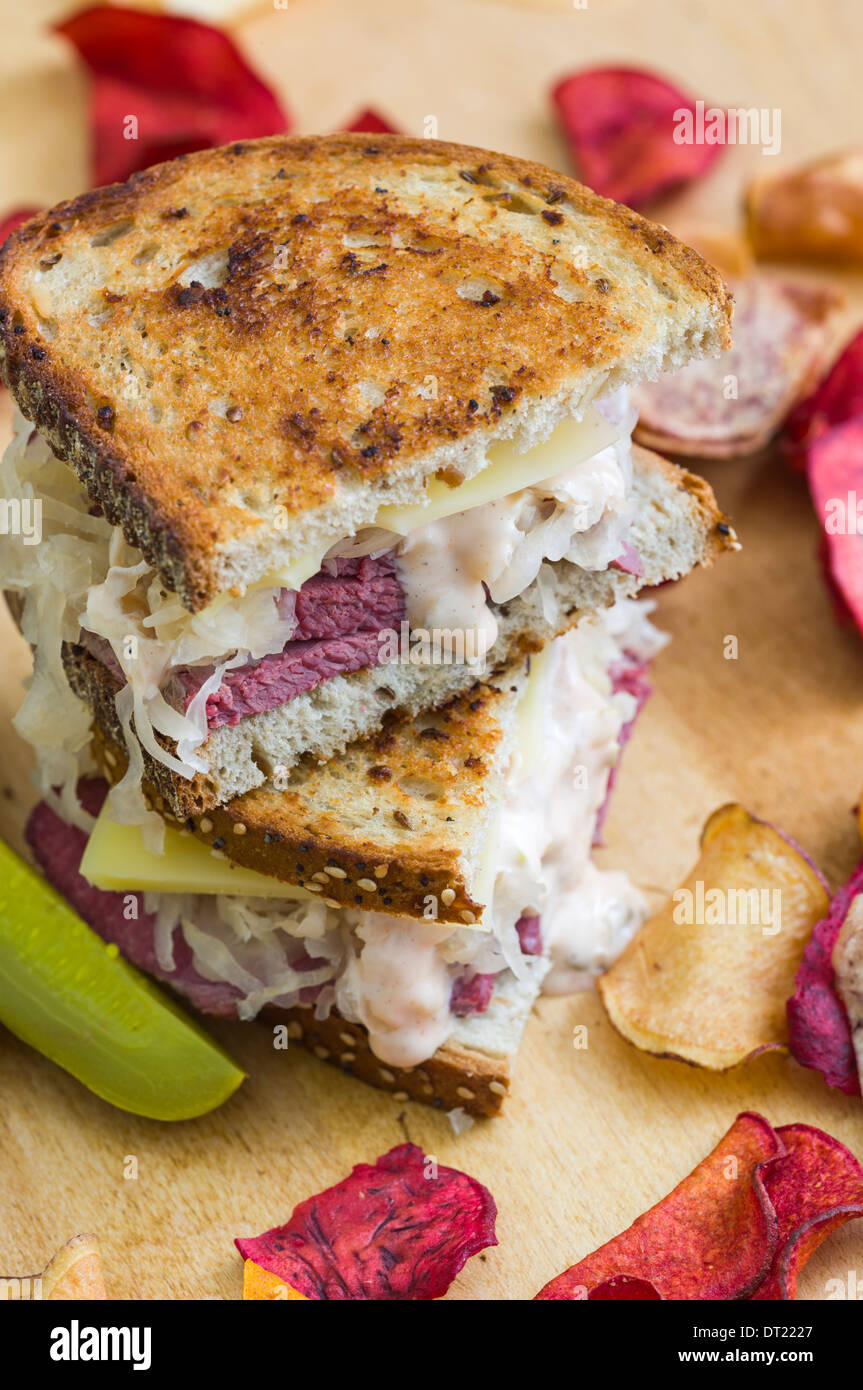 Reuben sandwich hi-res stock photography and images - Alamy