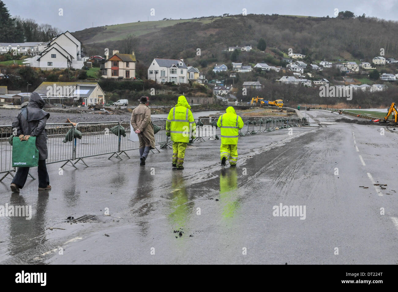 Cornwall, UK,Thursday 06th Feb 2014 The sea front and sea wall change ...