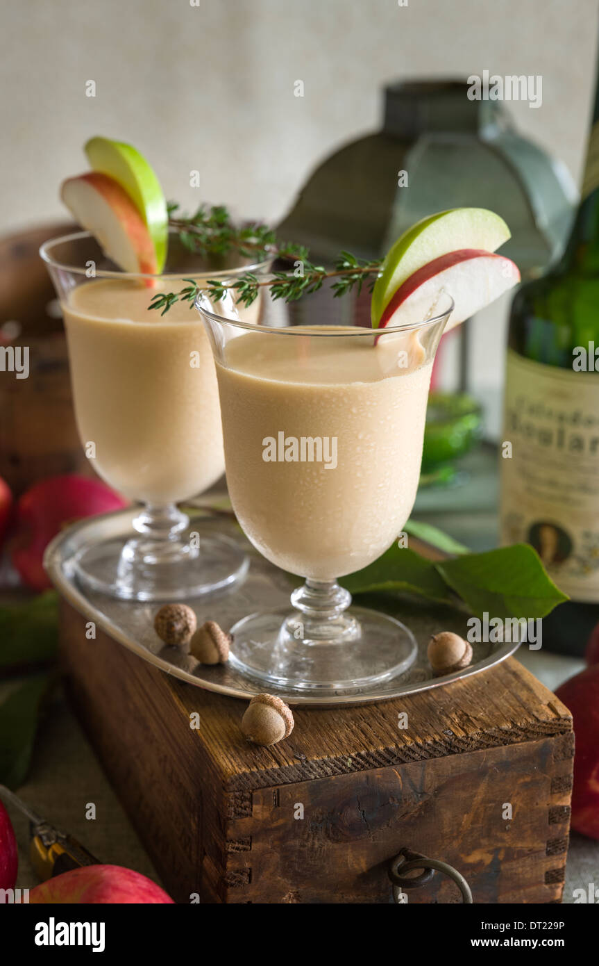 Chai Normandy Cocktail Stock Photo - Alamy