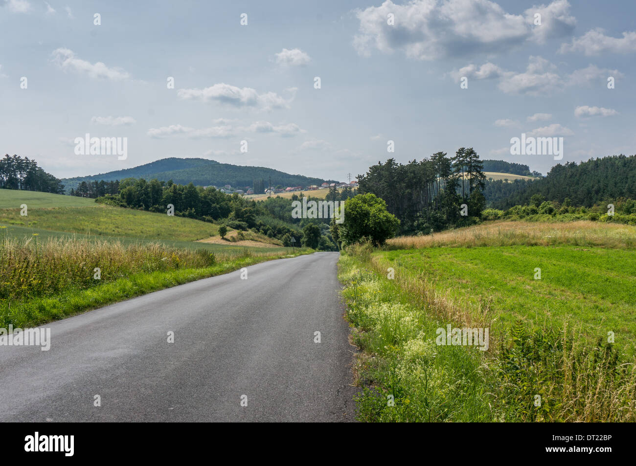 Straight to the countryside hi-res stock photography and images - Alamy