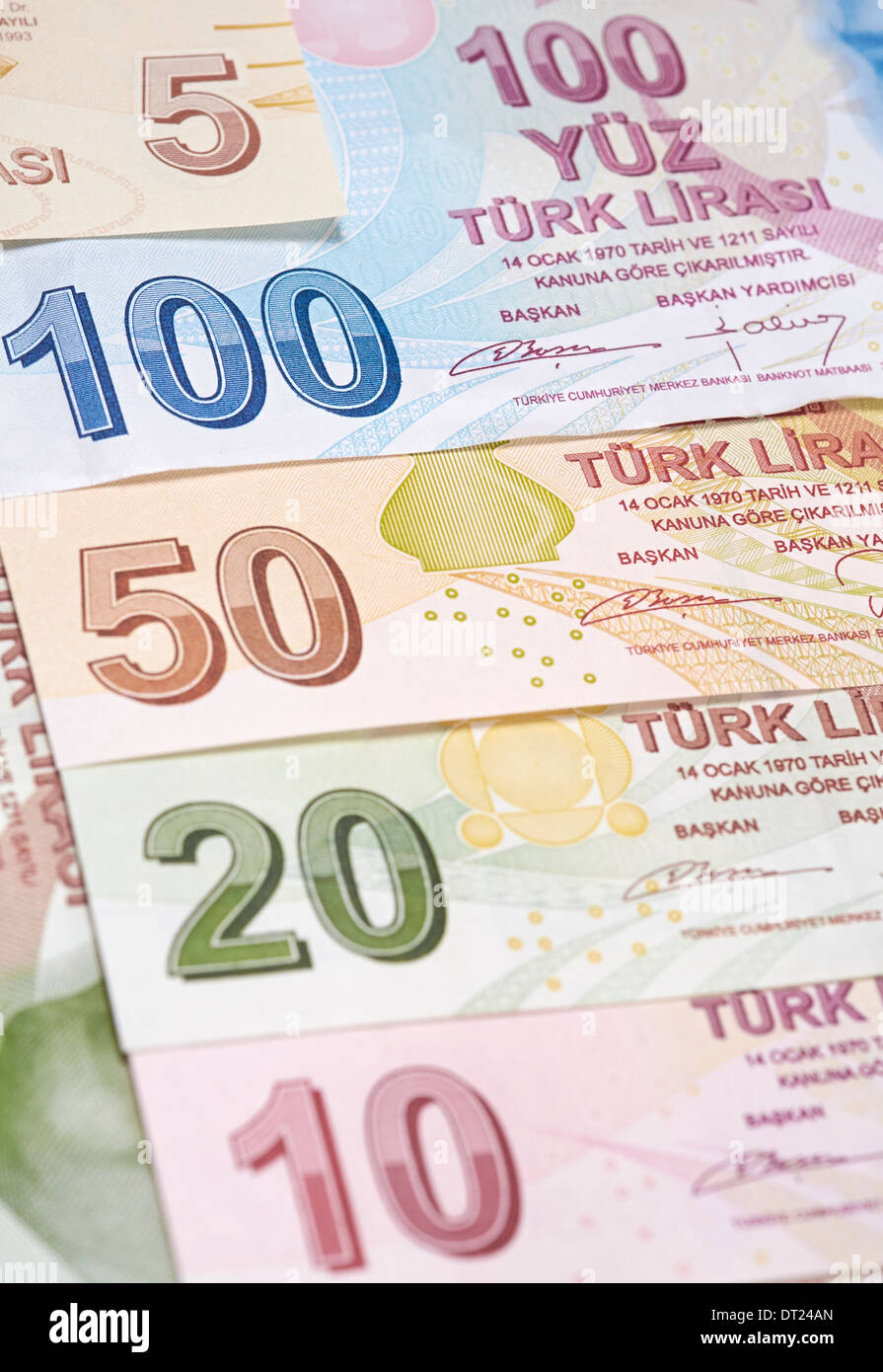 Turkish Currency, a close up of mixed Lira Notes Stock Photo - Alamy