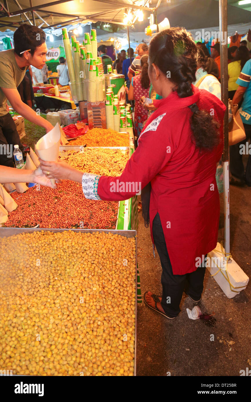 Night market stall selling various beans and nuts at Batu Cave, Kuala ...