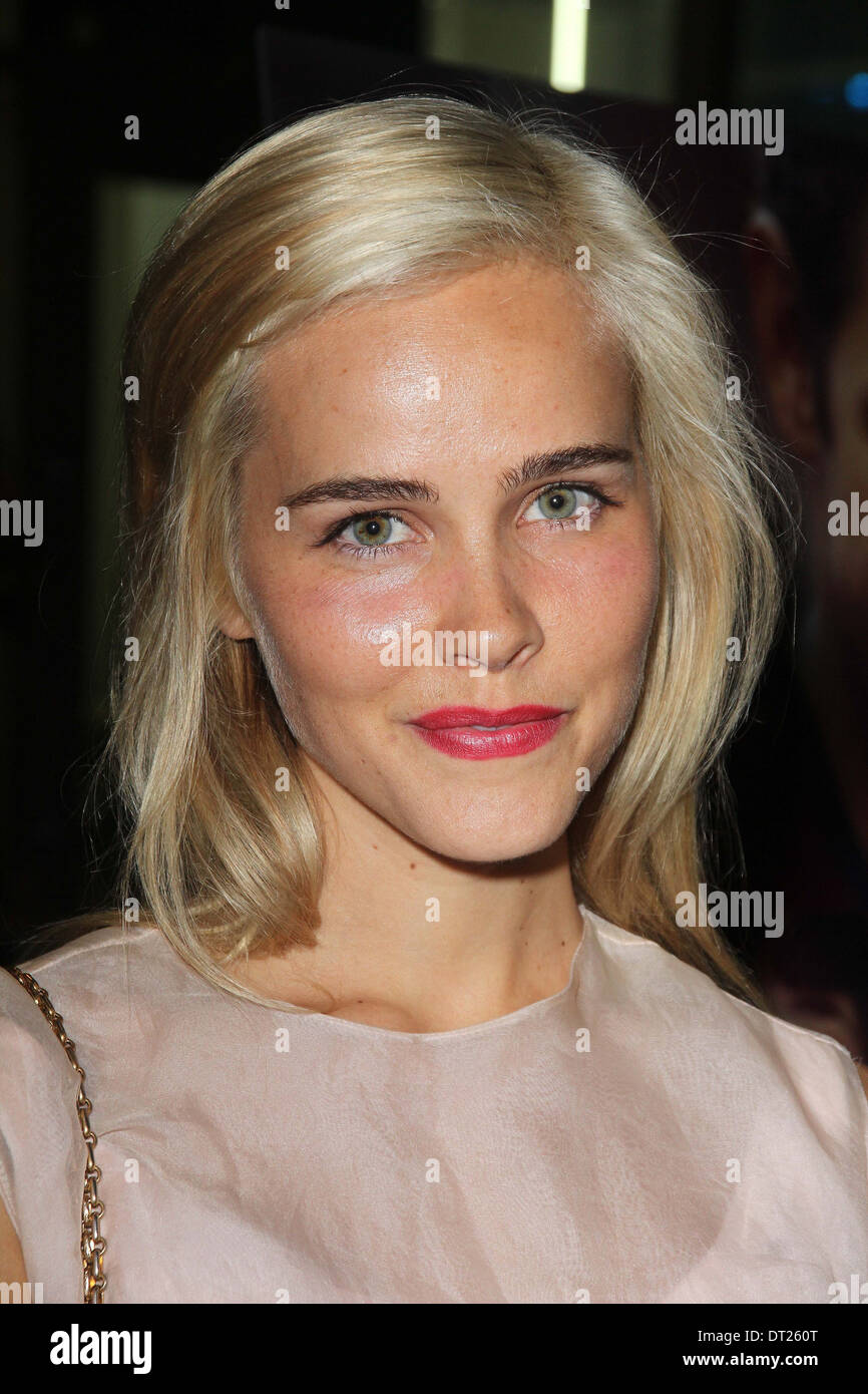 Isabel Lucas No Makeup
