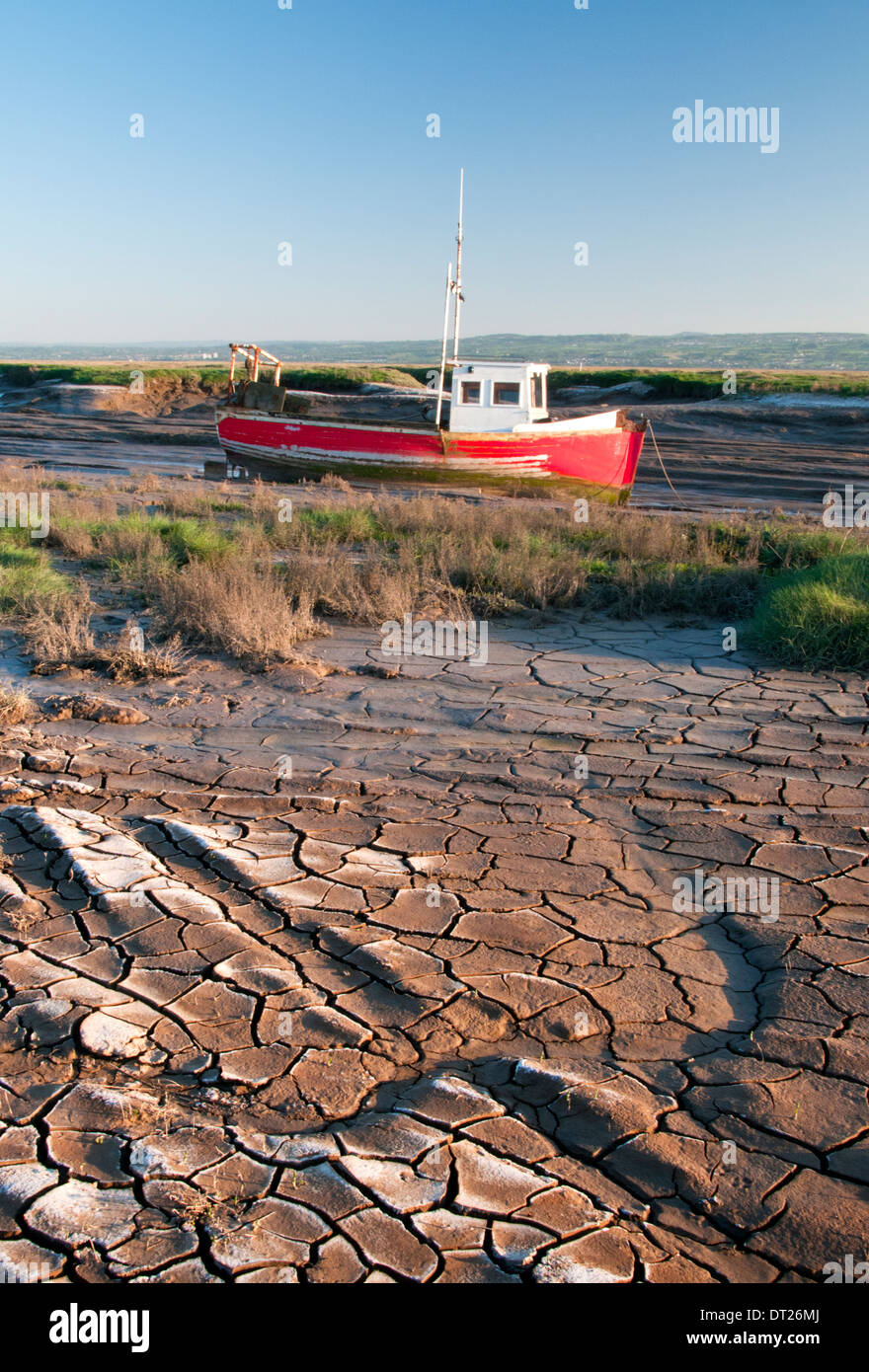 Fishing Boat on Mud Flats of The River Dee, Heswall, The Wirral ...