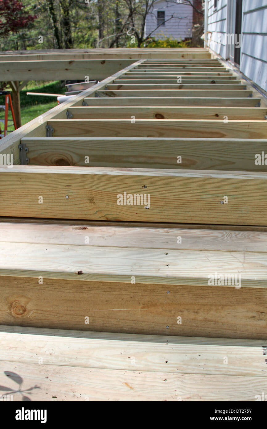 Deck architecture hi-res stock photography and images - Alamy