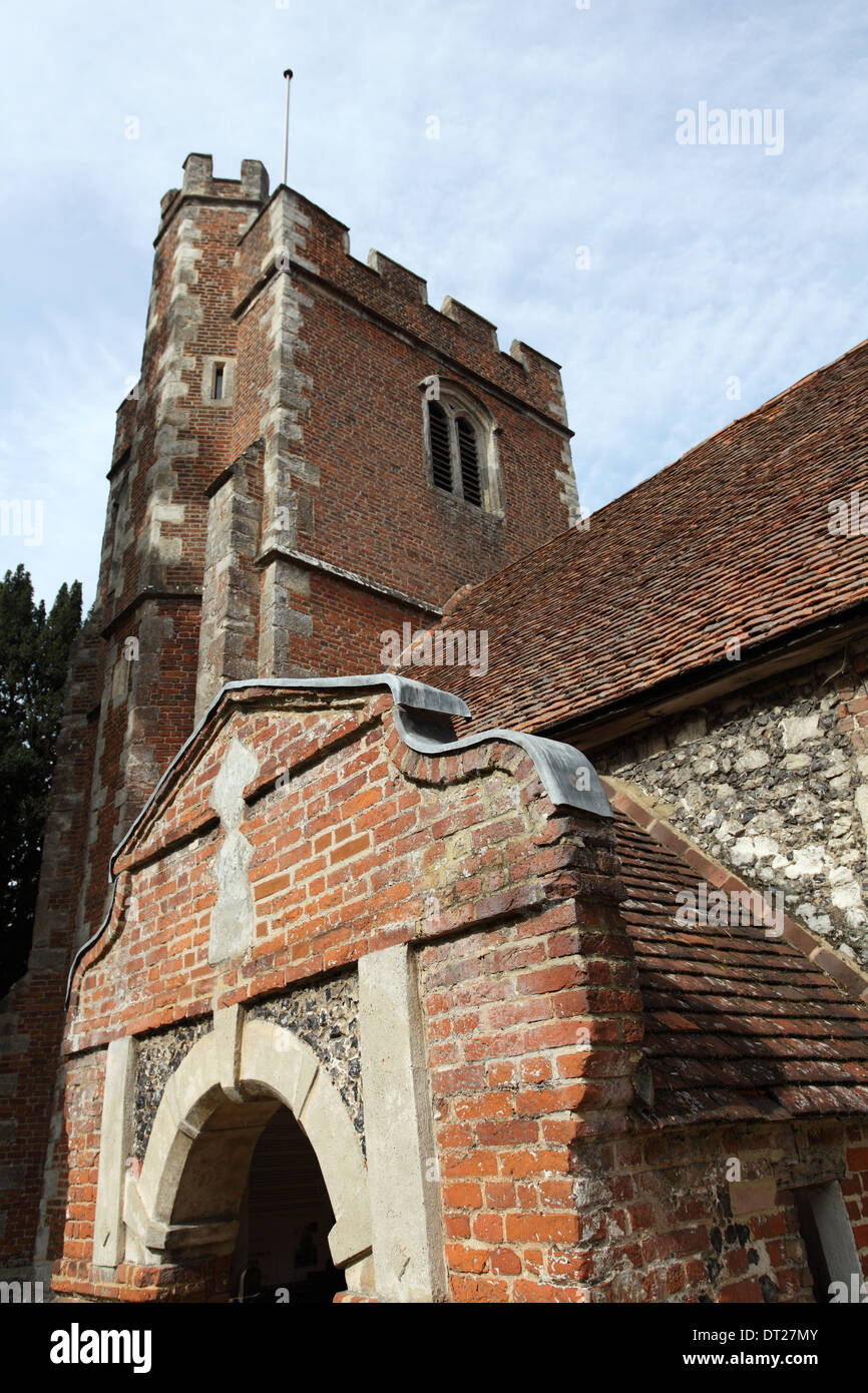 St james the less church dorney hi-res stock photography and images - Alamy