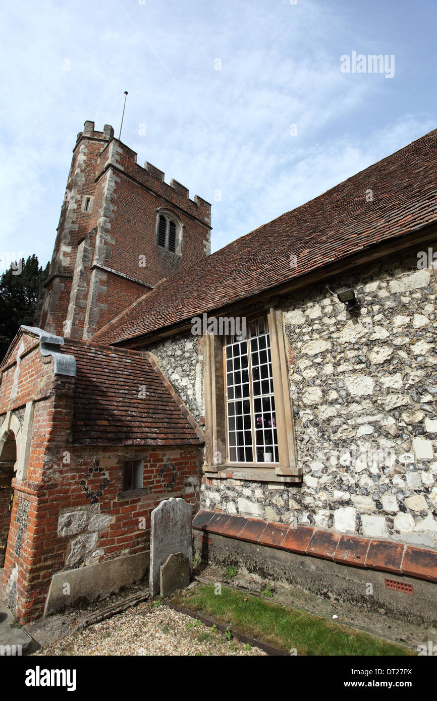 Berkshire churches hi-res stock photography and images - Alamy