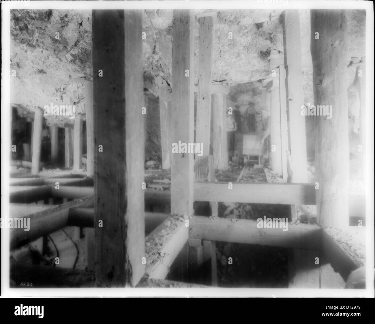 Bagdad mine hi-res stock photography and images - Alamy