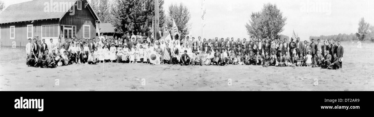 Immigrant students 1900s hi-res stock photography and images - Alamy
