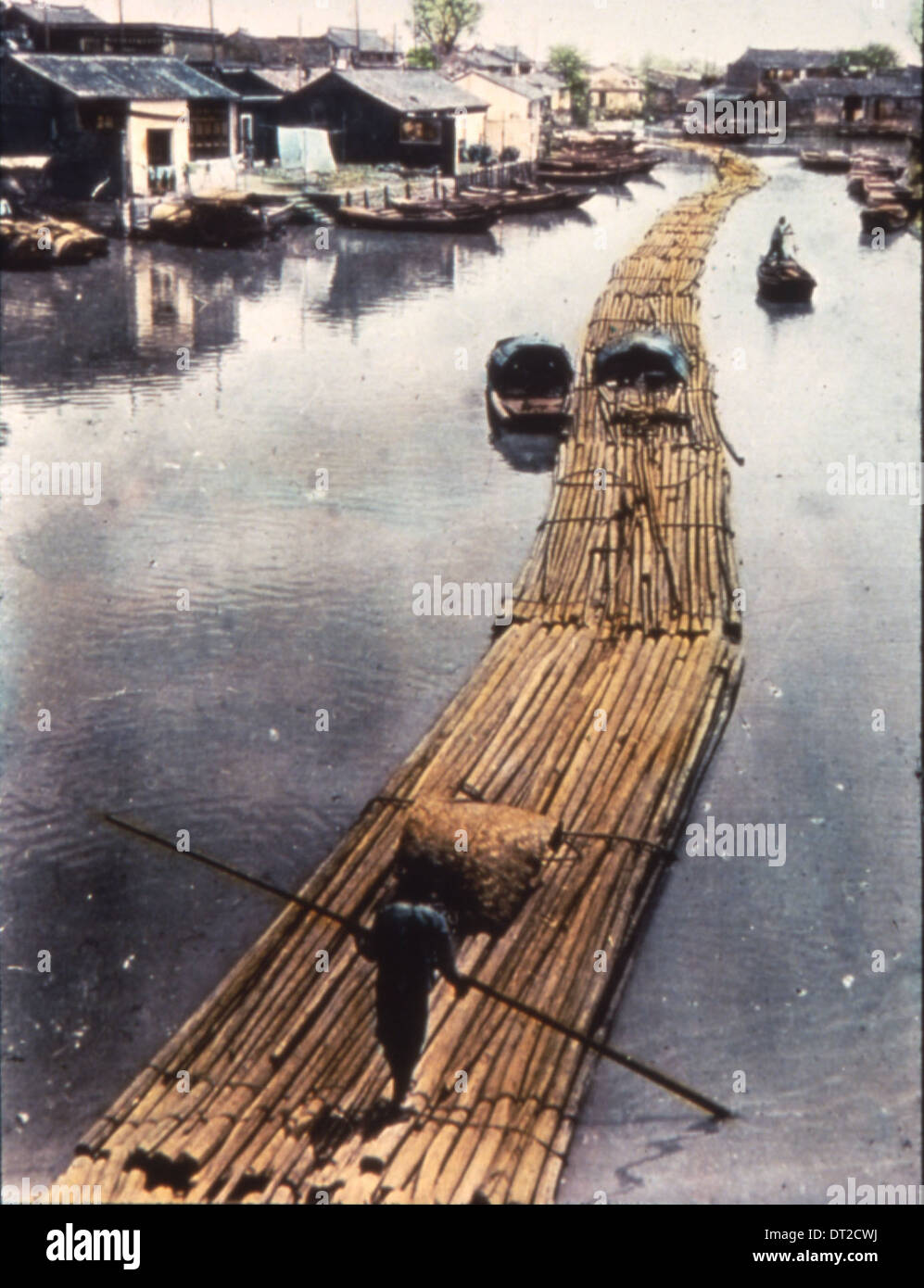 Long raft transporting bamboo hi-res stock photography and images - Alamy