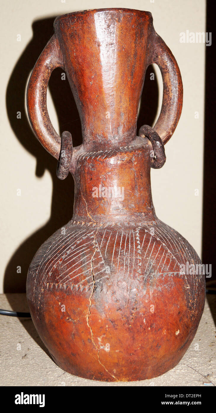 African ornament hi-res stock photography and images - Alamy