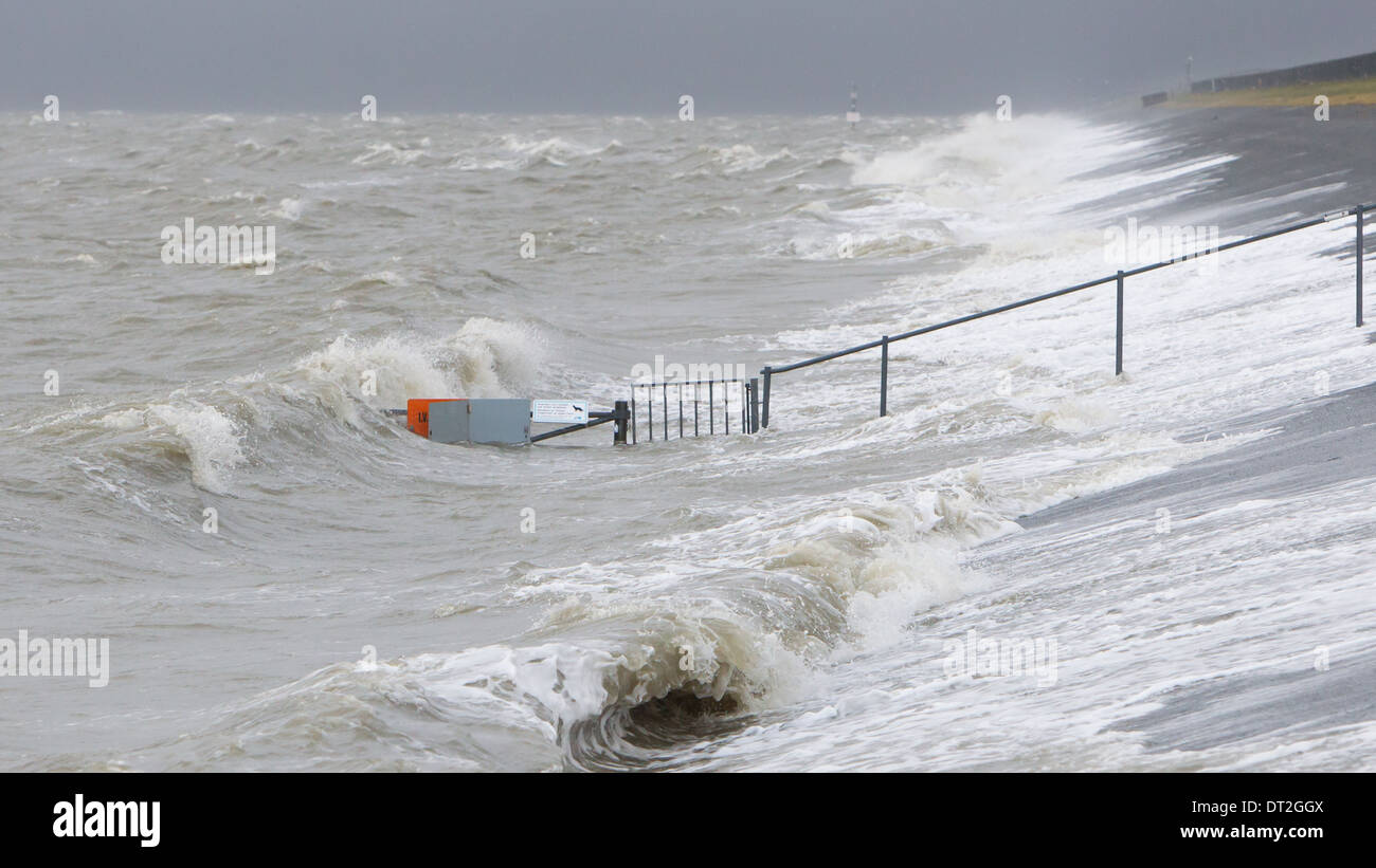 Extreme high tide at the dikes of the dutch coastal works Stock Photo ...