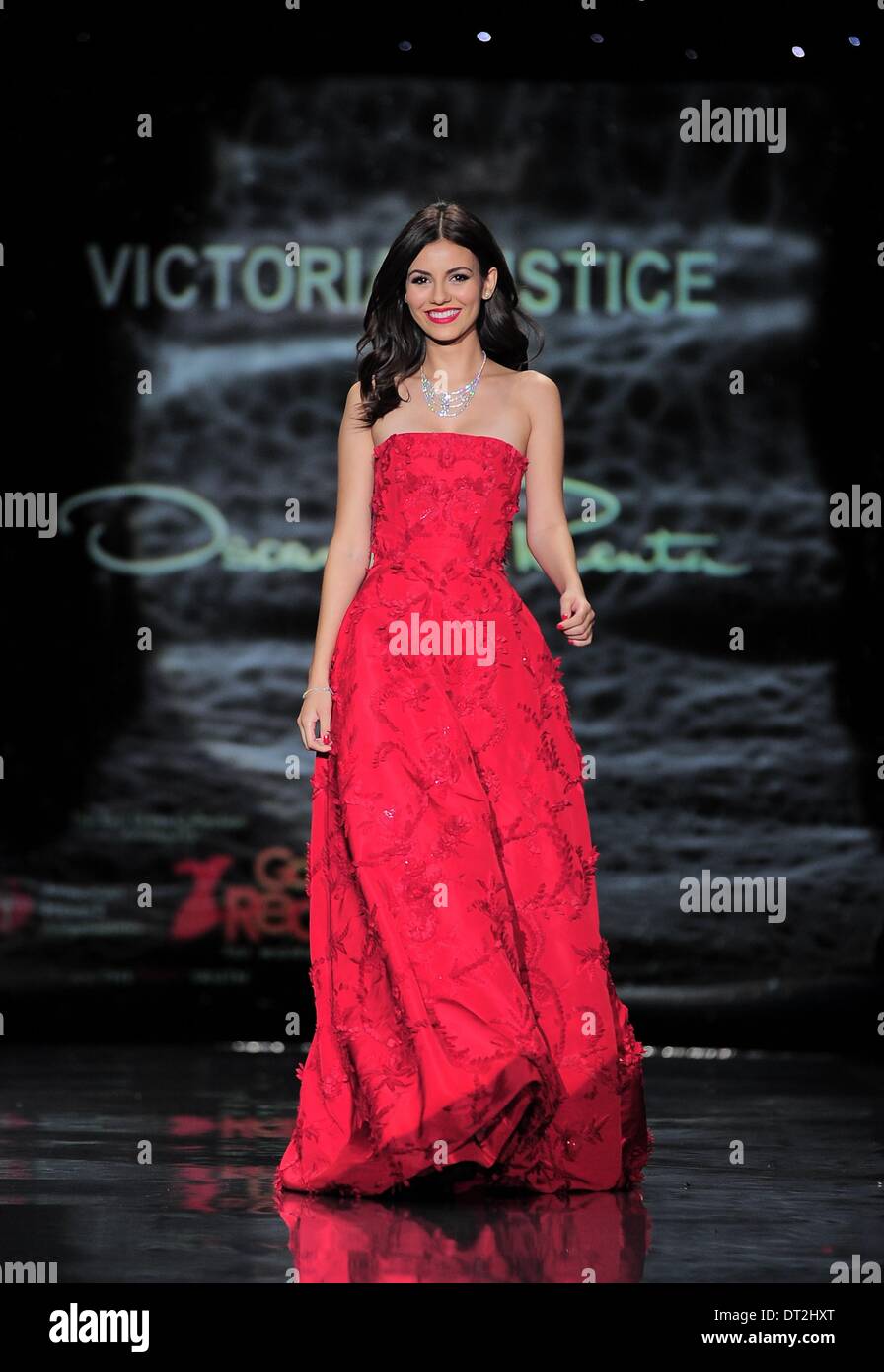New York, NY, USA. 6th Feb, 2014. Victoria Justice on the runway for ...