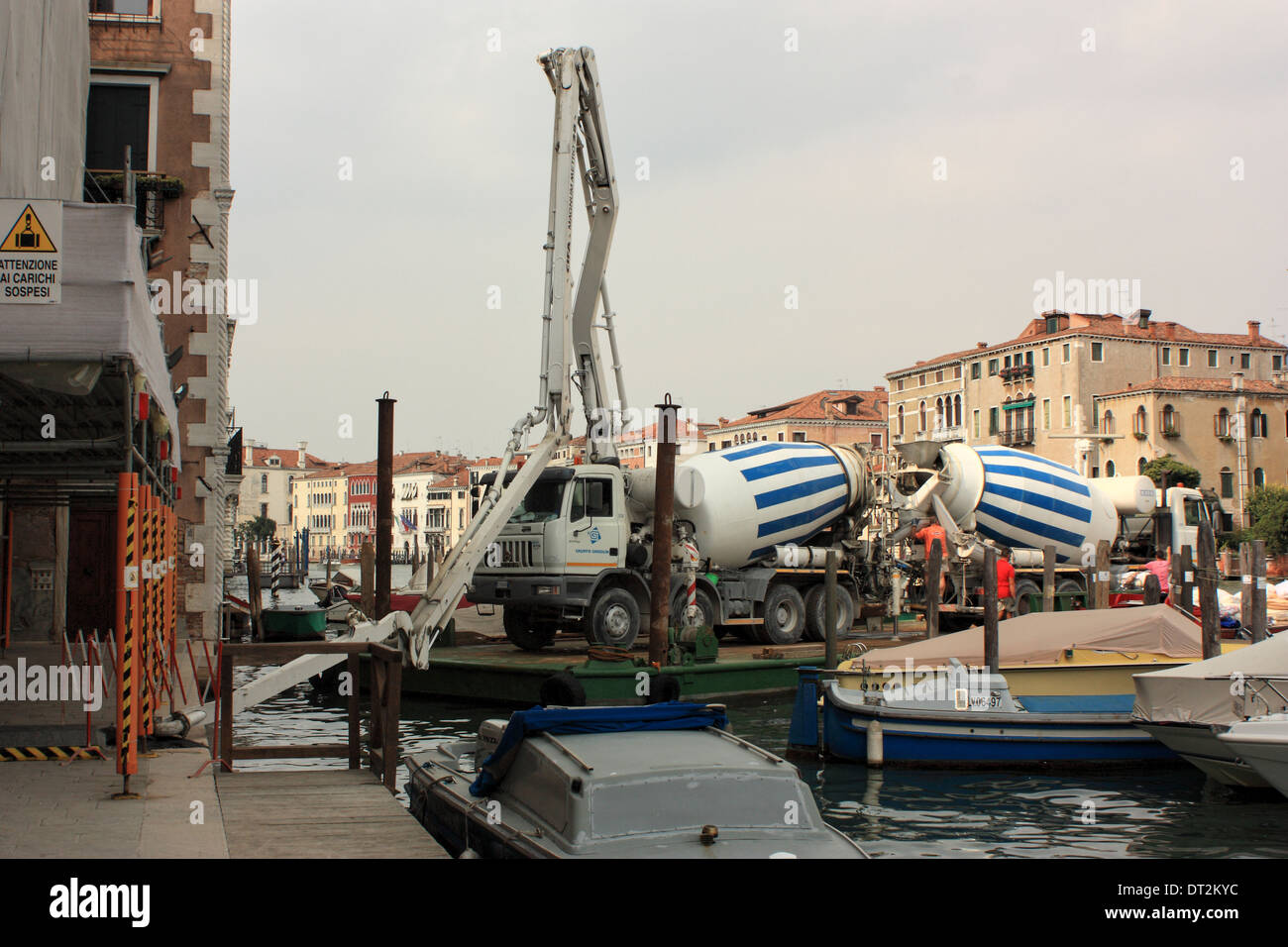 Construction works in Venice by Errico Costruzioni S.r.l Stock Photo ...