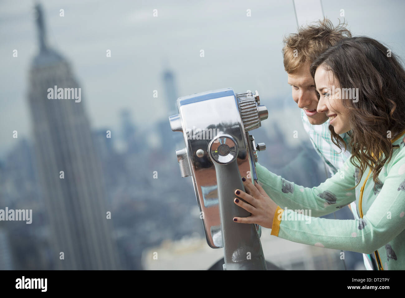 Through telescope view hi-res stock photography and images - Alamy