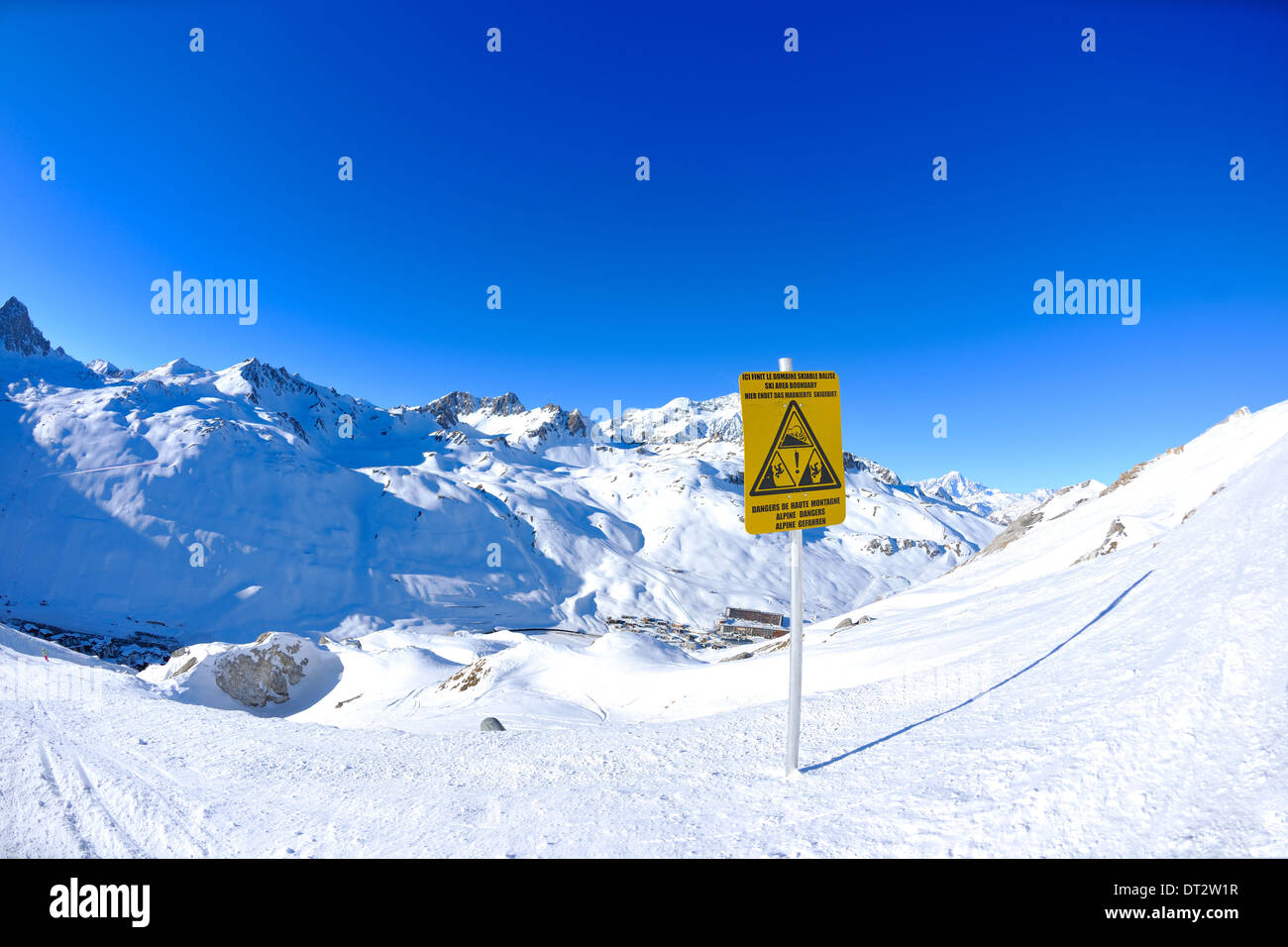 White mountains warning sign hi-res stock photography and images - Alamy