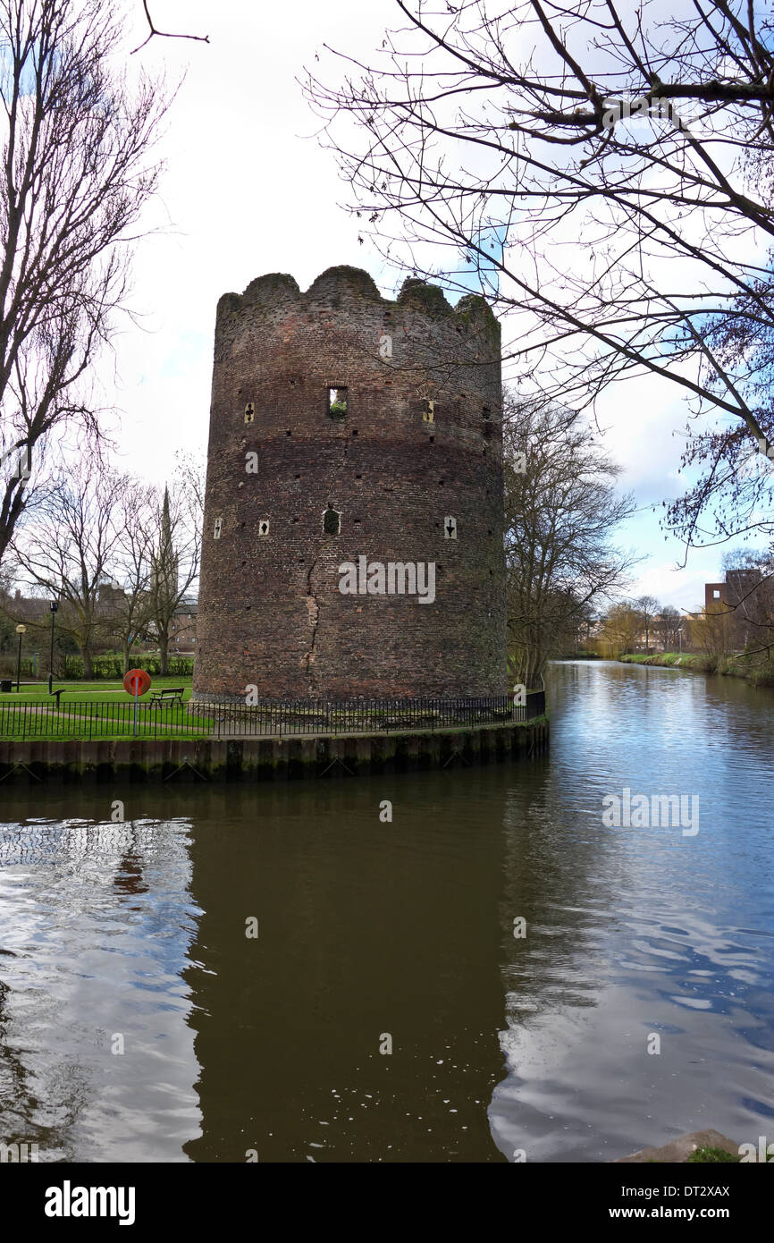 Cow tower and River Wensum Norwich Stock Photo - Alamy