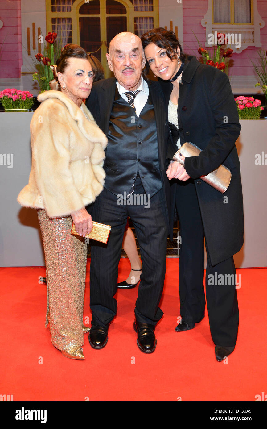 Berlin, Germany. 6th February 2014. Artur Brauner wife Maria dauther ...