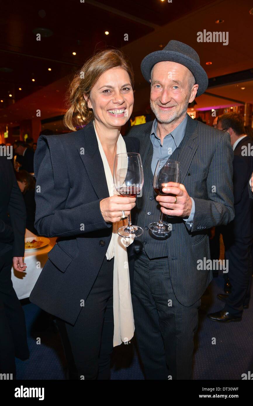 Berlin, Germany. 6th February 2014. Actor Peter Lohmeyer and his wife ...