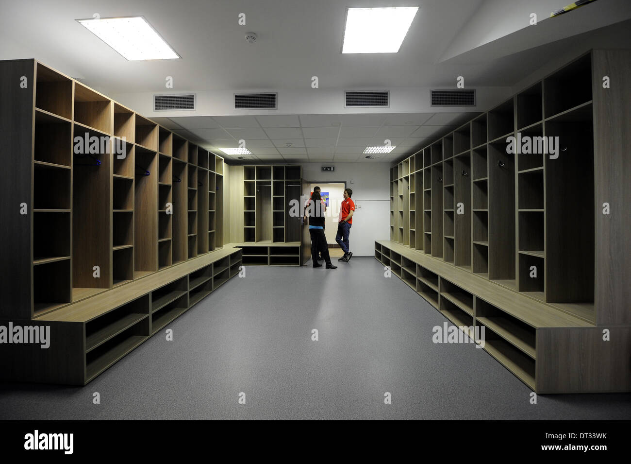 Away team dressing room hi-res stock photography and images - Alamy
